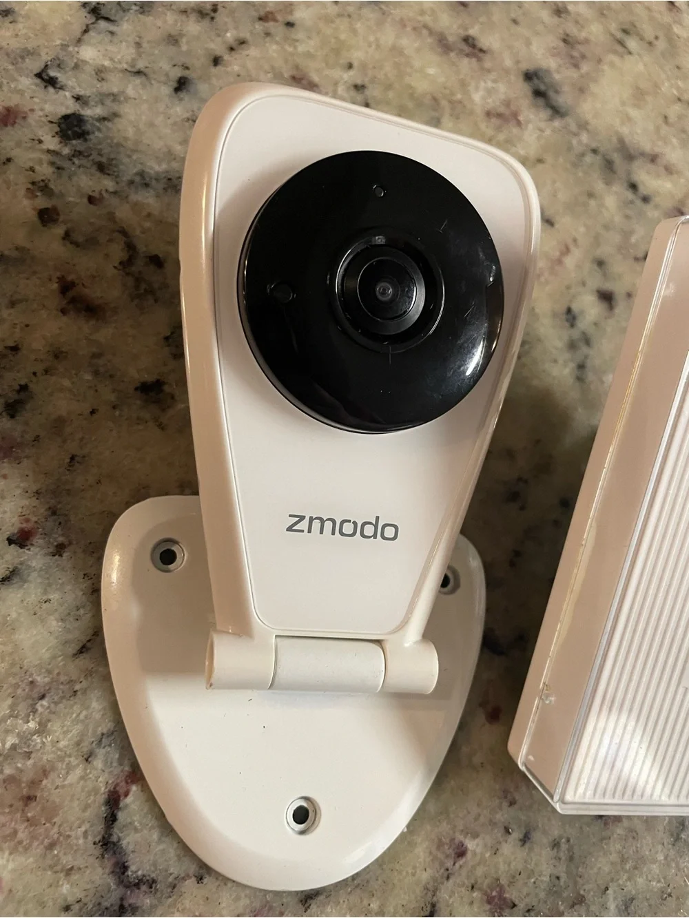 Zmodo | Cameras, Photo & Video | Zmodo White Indoor Security Camera ...